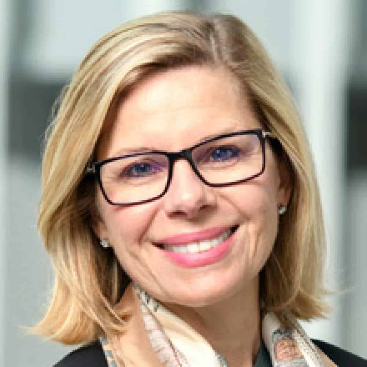 Anna Bjerde-Banca Mondială: România are nevoie de instituţii mai ...