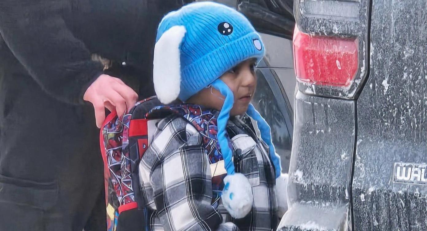 Copil de 5 ani, reținut de ICE și dus la 2.000 km de casă - scandal ...